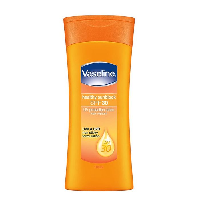 3 Sunblock Badan Terbaik Atasi Kulit Belang, Harga Mulai Rp50 Ribuan ...