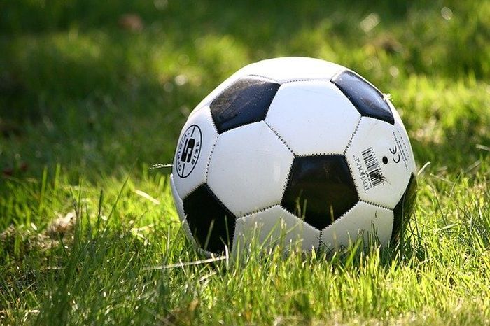 Bangun Ruang Bola: Pengertian, Sifat-Sifat, dan Unsurnya - Halaman 2 - Kids