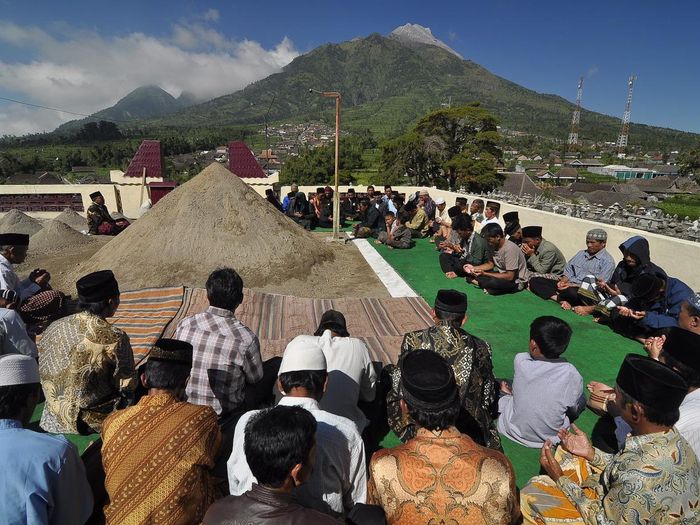 34 Nama Upacara Adat Setiap Provinsi di Indonesia yang Masih ...