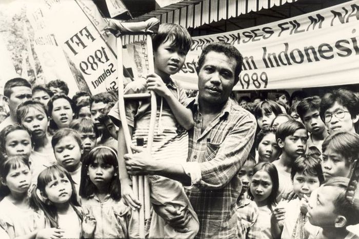 Jeritan Bocah Juned, Dua Belas Jam Tergencet Kereta Api Bintaro ...