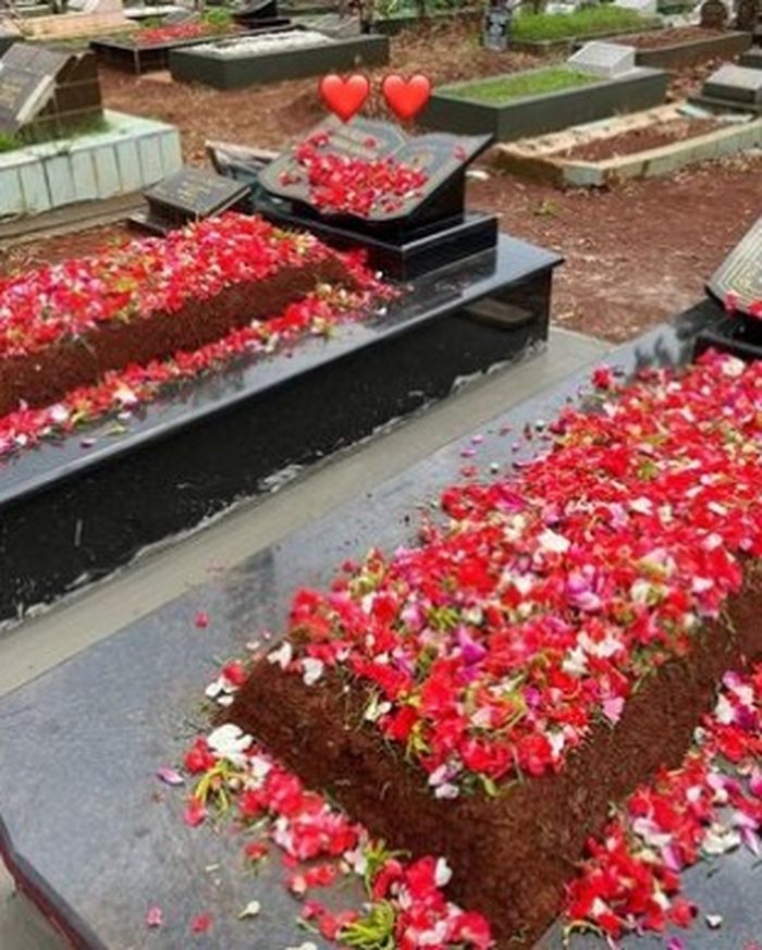 'Harus Izin Saya!' Makam Vanessa Angel Tetap Akan Dipindahkan Doddy ... 'Harus Izin Saya!' Makam Vanessa Angel Tetap Akan Dipindahkan Doddy ...