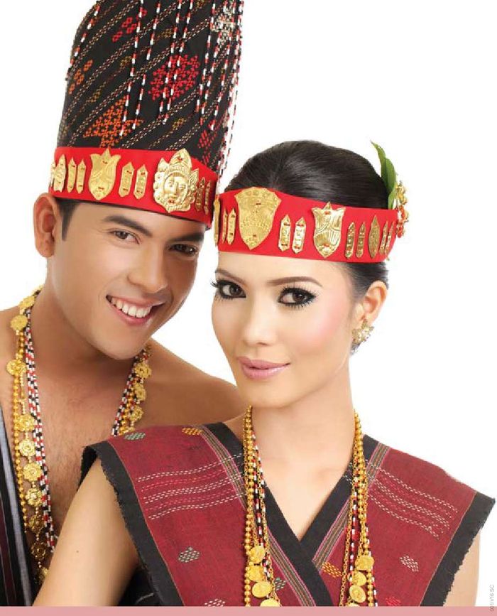 Makna Rias Pengantin Adat di Indonesia, dari Jawa Hingga Batak! - Semua ...