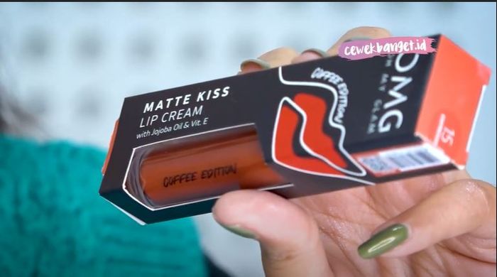 Review OMG Matte Kiss Lip Cream Shade 14 dan 15, Transferproof ...