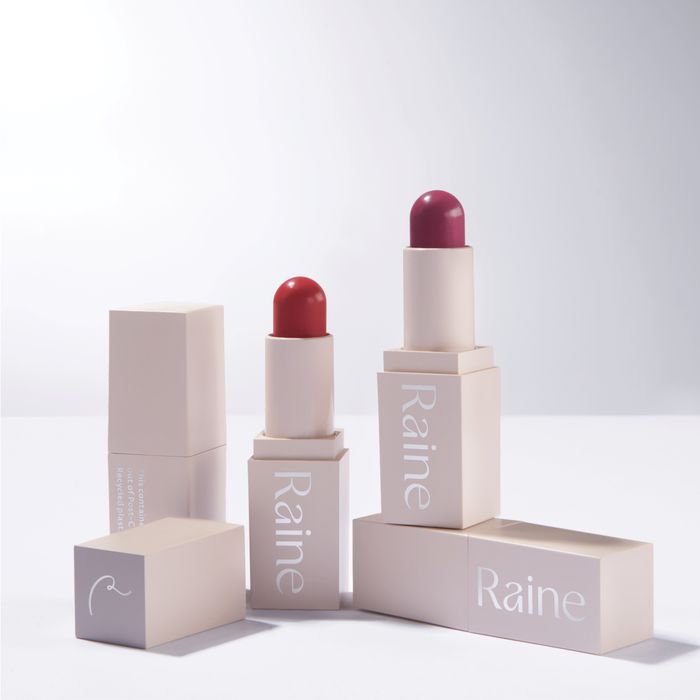 Raisa Luncurkan Brand Kecantikan Raine Beauty Sekaligus Perkenalkan Produk Lip Velvet Hydrating ...