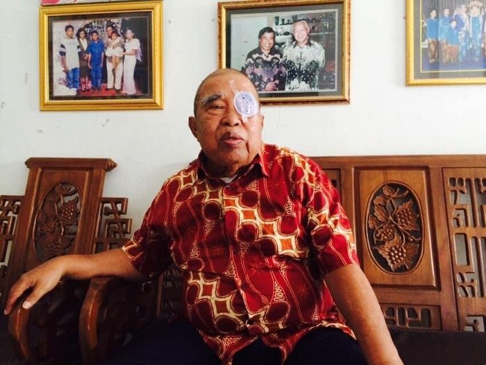 'Kok Bisa-bisanya Papa Dikubur Secara Kristen' Anak Pelawak Senior ...