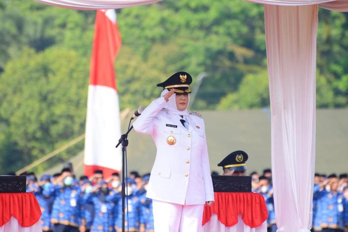 Murka Bupati Pekalongan Hadiah Bupati Cup Cuma Rp 50 Ribu, Ini Sosok ...