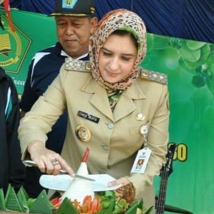 Murka Bupati Pekalongan Hadiah Bupati Cup Cuma Rp 50 Ribu, Ini Sosok ...