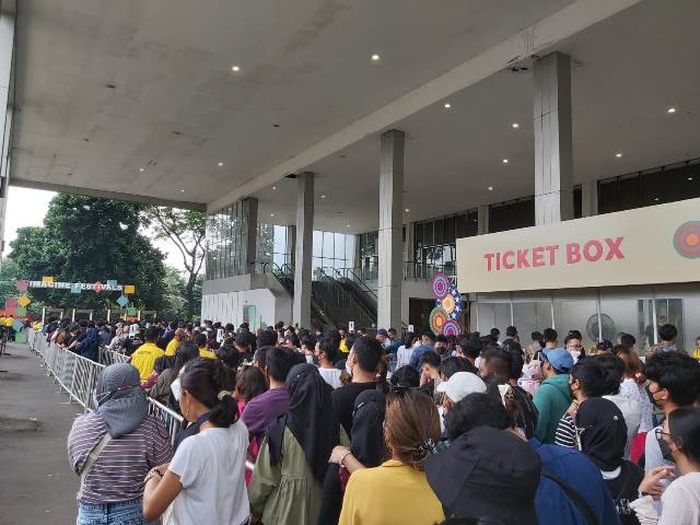 Recap The Sounds Project Vol 5: Festival yang Bikin Penonton Full ...