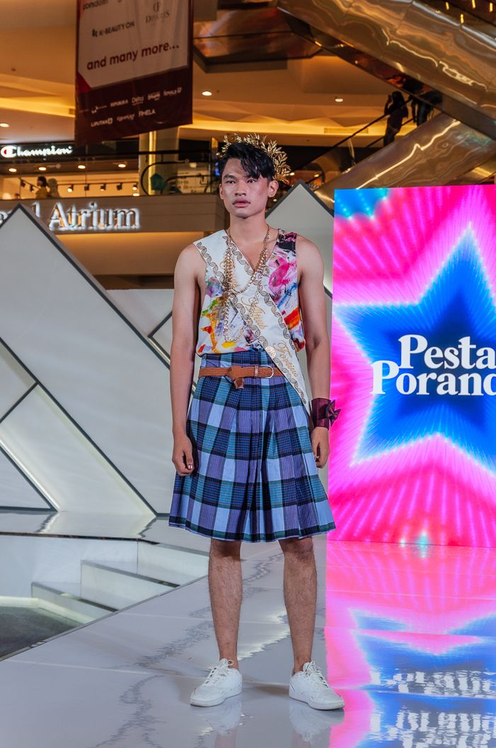 Semarakkan Kemerdekaan, Ichwan Thoha Hadirkan Koleksi Busana Bertajuk ...