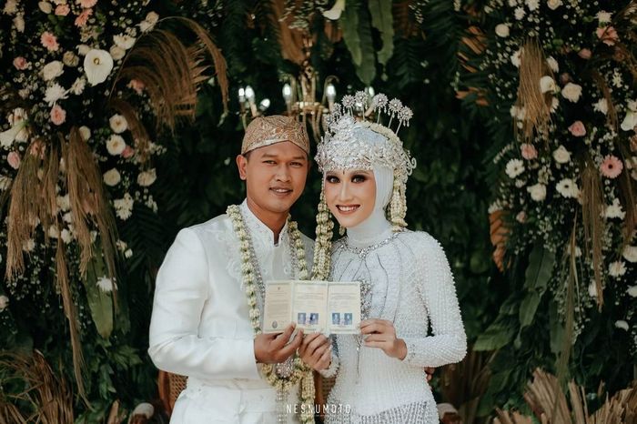 'Hingga Raga Ini Tak Lagi Bernyawa' Istri Kopilot Pesawat TNI AL yang Gugur Tulis Doa Sederhana ...