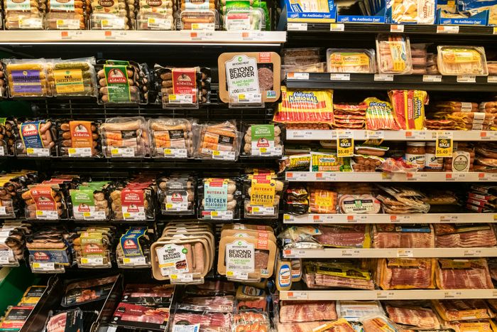 Makanan Ultra Proses dan RIsiko Tinggi Kanker Kolorektal Pada Pria ...