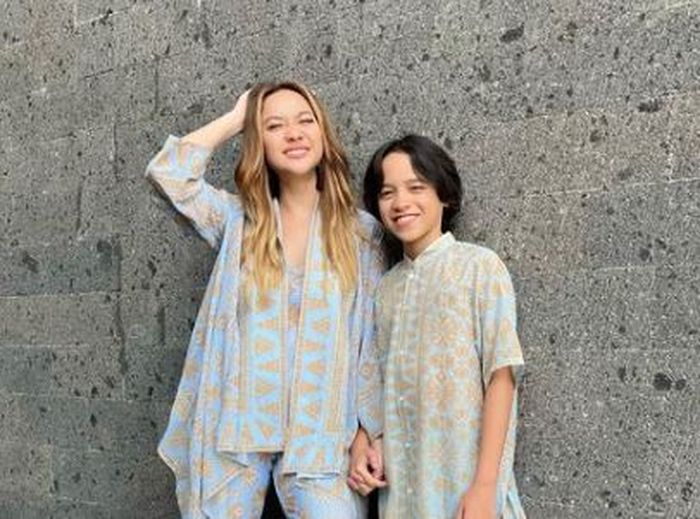 Sendunya Hati BCL Sambut Hari Lahir Ashraf Sinclair, sang Penyanyi ...