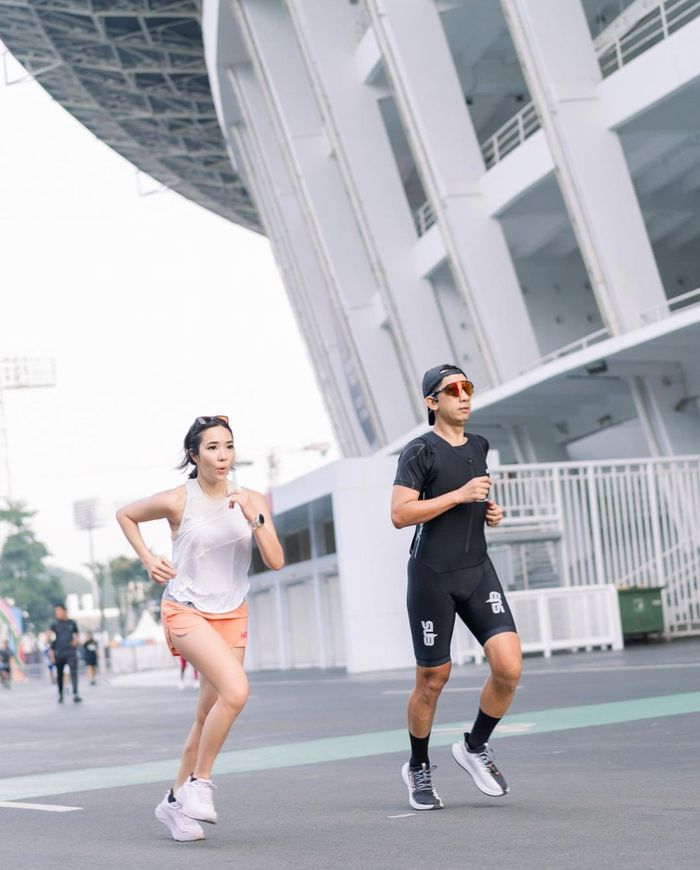 Ada 10 Foto Gisel Lari di GBK, Netizen Bilang Menolak Lupa Gorden - Fotokita
