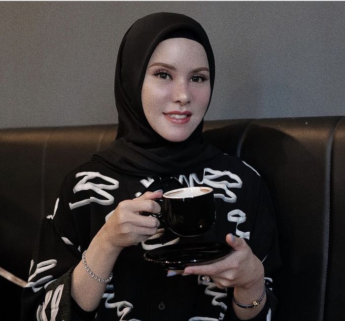 Intip 6 Foto Artis Seksi Tanah Air yang Berani Adegan Tanpa Busana, Ada ...