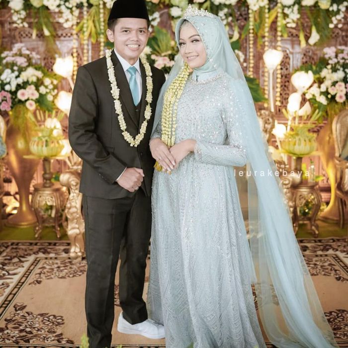 Tren Kebaya 2023, Bocoran Tren Model Kebaya Pengantin dan Warna Populer ... Tren Kebaya 2023, Bocoran Tren Model Kebaya Pengantin dan Warna Populer ...