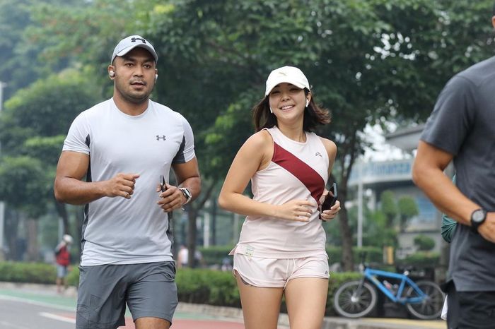 3 Foto Cantik Gisel Lari di Sabtu Pagi Diunggah, Netizen Ngeluh Begini - Fotokita