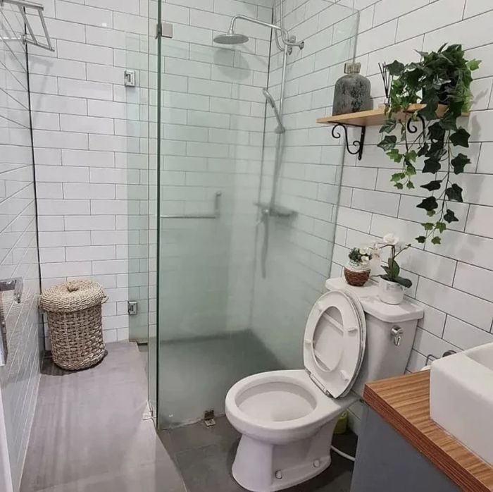 Masih Banyak yang Belum Percaya, Shower Bikin Desain Kamar Mandi Sempit ...
