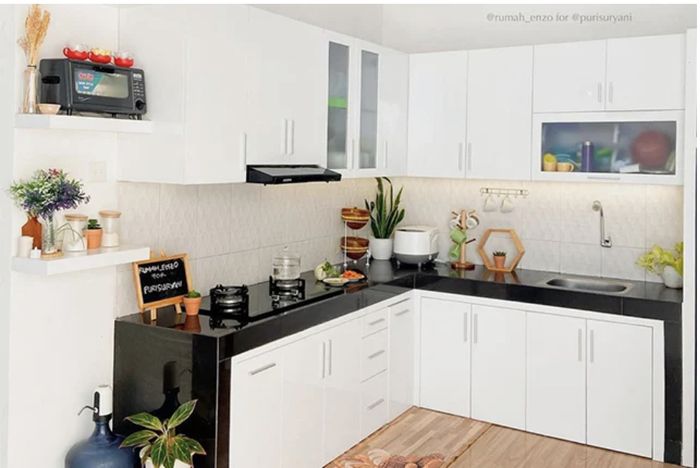 Fungsi Maksimal di Balik Tampilan Aesthetic, Desain Kabinet Dapur ...