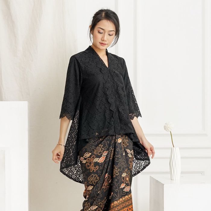 Kebaya Modern