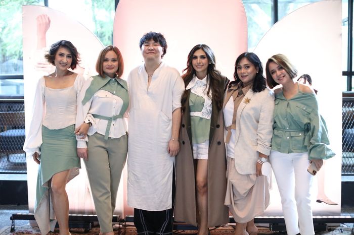 Elima, Fashion Indonesia yang Mendunia, Karya Lima Perempuan Kreatif - Nova