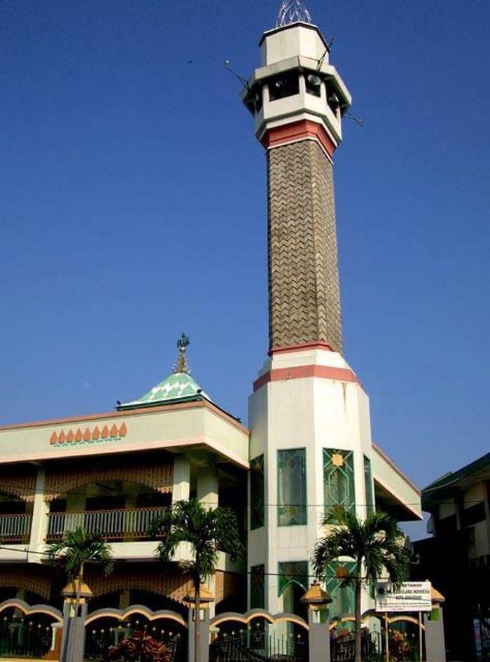 3 Foto Estetik Masjid Tempat Wisata Religi di Semarang, Hati Kian Adem ...