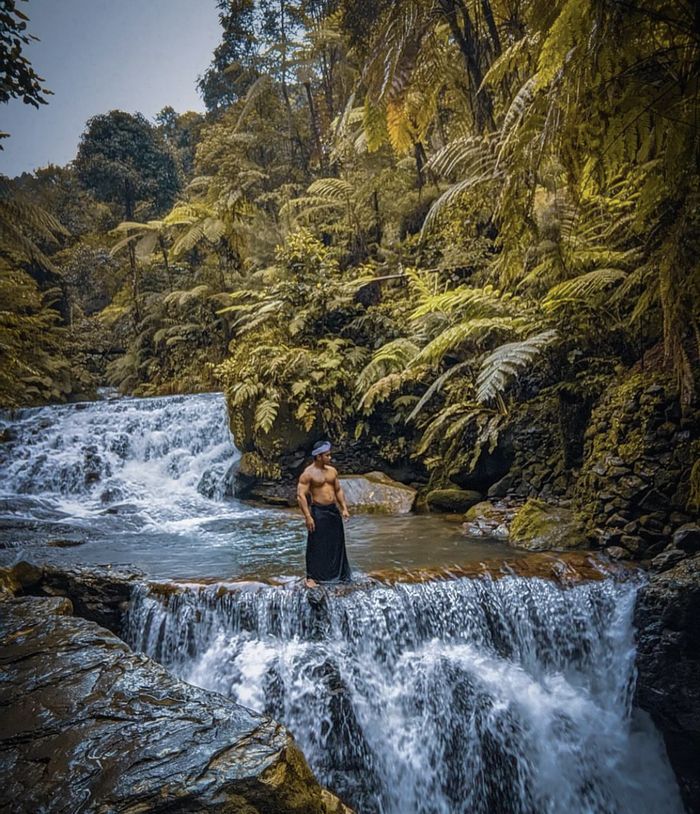 3 Tips Liburan Seru di Curug Cibaliung, Tempat Wisata Alam Bogor yang ...