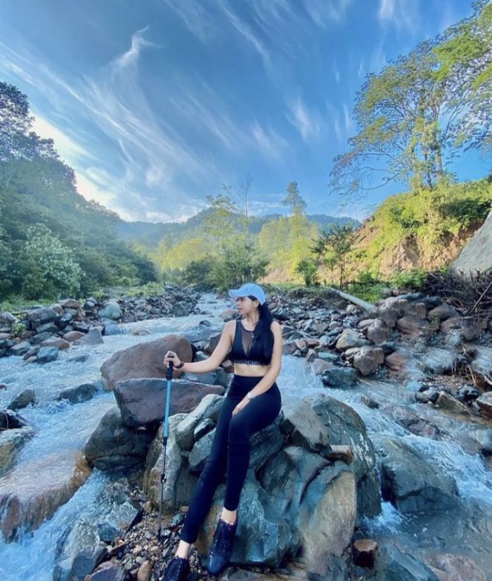 3 Tips Liburan Seru di Curug Cibaliung, Tempat Wisata Alam Bogor yang ...