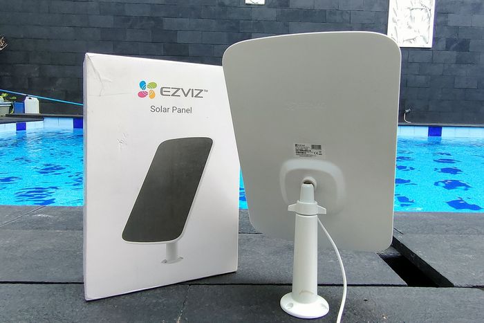 EZVIZ BC1C eLife dan Solar Charging Panel: Paket CCTV Tanpa Listrik - Info Komputer