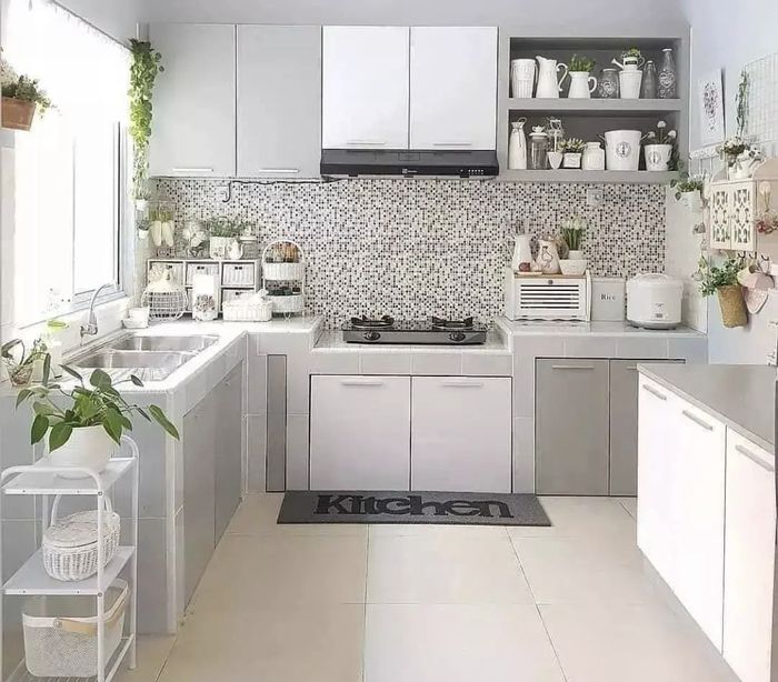 Pantes Foto Interiornya Ditiru, Desain Dapur Warna Putih Ternyata ...
