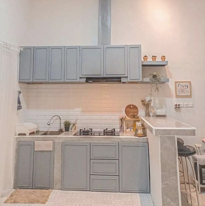 Gak Ganggu Duit Belanja, Permak Kabinet Dapur Pakai 3 Cara Murah, Foto ...