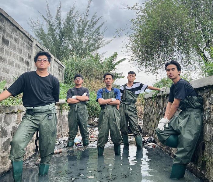 VIRAL Pandawara Group Bersihkan 80 Titik Sampah Selama Setahun, Rela ... VIRAL Pandawara Group Bersihkan 80 Titik Sampah Selama Setahun, Rela ...