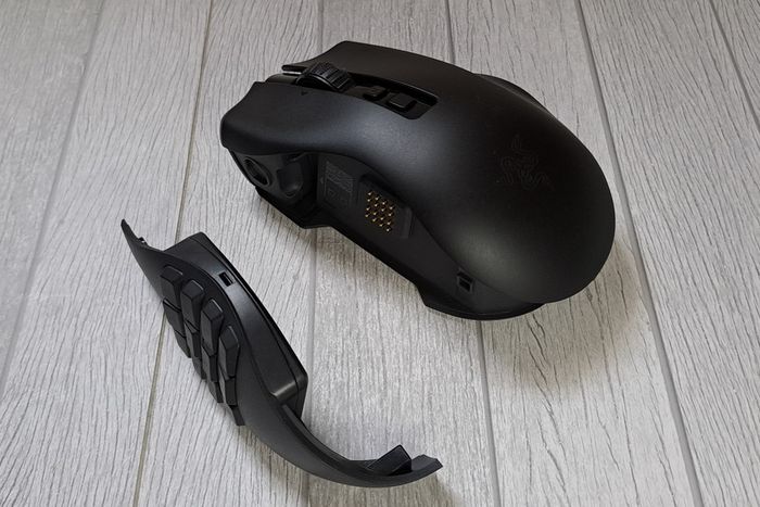 Razer Naga V2 Pro: Mouse Gaming dengan Pelat Samping yang Bisa Diganti ...