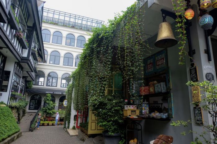 10 Spot Foto Estetik Tempat Wisata di Bandung, Cocok Buat Ngabuburit ...