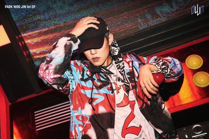 Tampil Swag, Park Woo Jin AB6IX Bagikan Teaser Foto untuk Album Perdana ...
