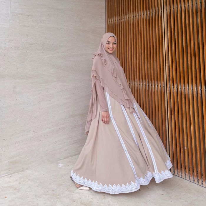 Inspirasi Busana Muslim Syar'i Kekinian Ala Citra Kirana untuk Bulan ...