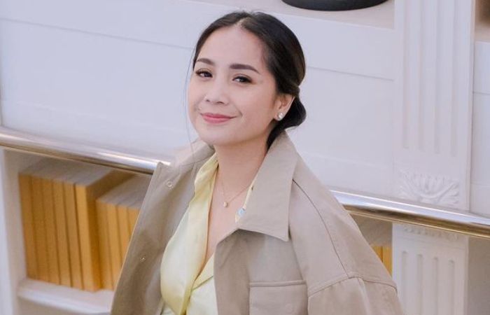 Nagita Slavina Diam-diam Mau Pakai Perhiasan Rp 10 Ribuan? Beda dari ...