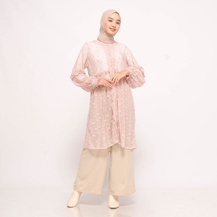 4 Rekomendasi Outer Brokat untuk Lebaran 2023, Mulai Rp90 Ribu Aja ...