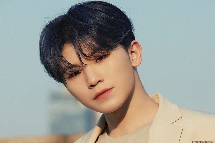 Daftar 8 Idol KPop Cowok dengan Tinggi Badan di Bawah 170 cm - bangka ...