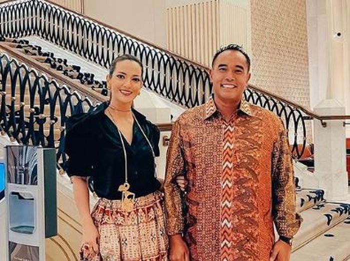 Body Molek Nia Ramadhani saat Ulang Tahun ke-33 Auto Jadi Sorotan, Pantas Ardi Bakrie Klepek-klepek