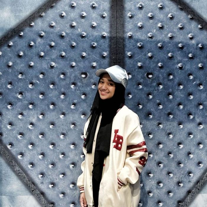 5 Outfit Hijab Tomboy Nabila Taqiyyah, Runner Up Indonesian Idol 2023 ...