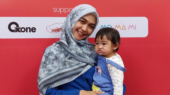 Ria Ricis Bagikan Tips Membeli Kebutuhan Bayi Supaya Enggak Kalap - Nakita