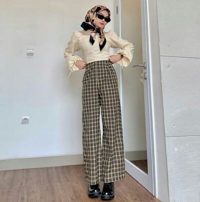 Pilihan Outfit Vintage Hijab Yang Tetap Stylist Bisa Ditiru Nih Stylo
