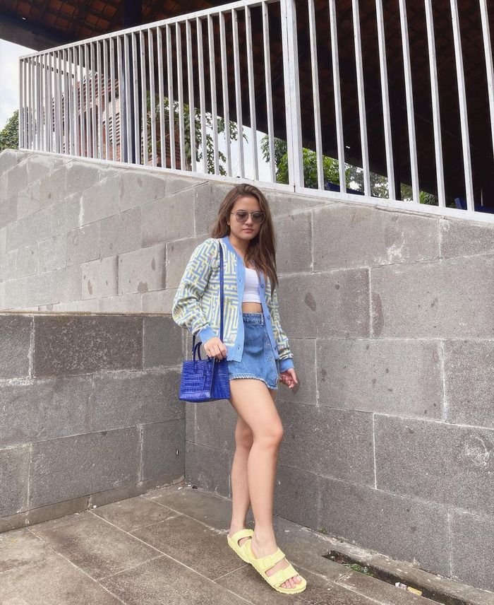 7 Outfit Marsha Aruan dalam Balutan Beragam Model Outer yang Trendi ...