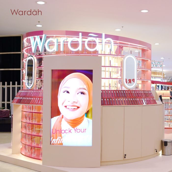 Wardah Color Station, Hadirkan Pengalaman Seru Membuat Lip Cream Sesuai ...