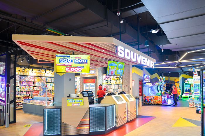 Rekomendasi Tempat Main Bareng Keluarga di Depok, Ada Social Bowling di ...