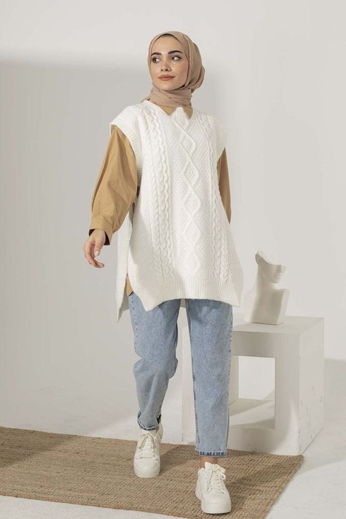 Inspirasi Fashion Hijab Busana Rajut yang Cocok Dipakai untuk Daily ...