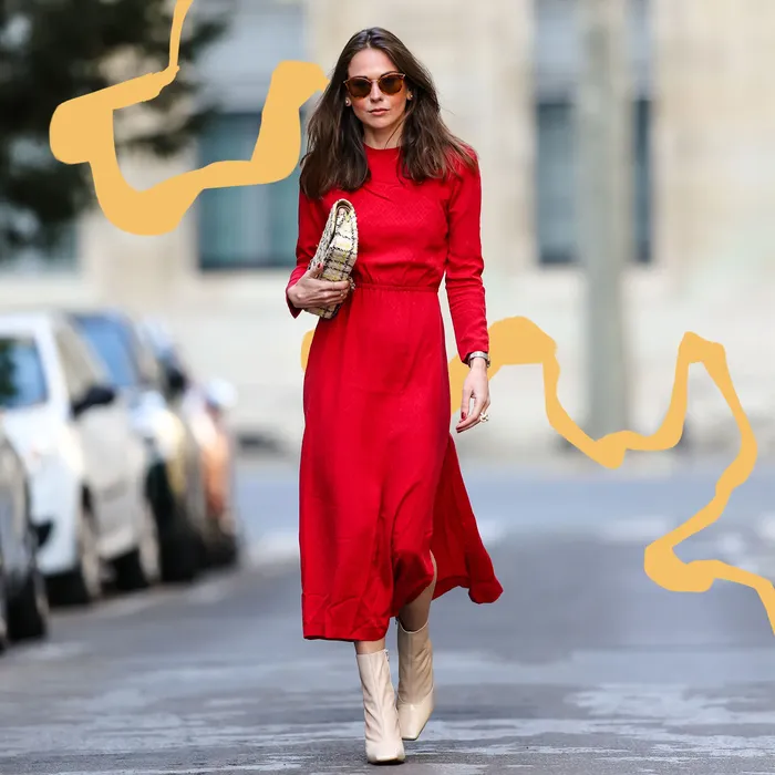 Modis! 7 Ide Outfit Warna Merah Buat Menikmati Momen Akhir Tahun 2023 ...