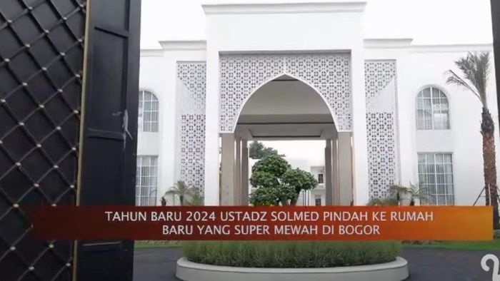 Masya Allah, Mewahnya Rumah Ustaz Solmed dan April Jasmine, Bergaya ...