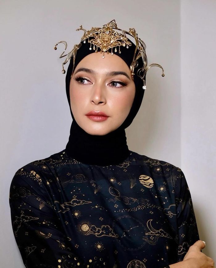 Cantiknya Unreal Banget, Penampilan Berhijab Nabila Syakieb Banjir ...