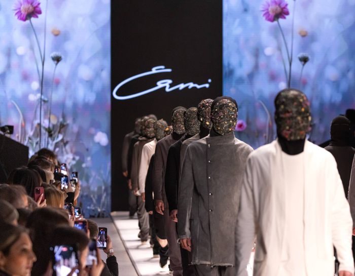 Moscow Fashion Week 2024 Dibuka dengan Peragaan Busana Ikonik nan ...
